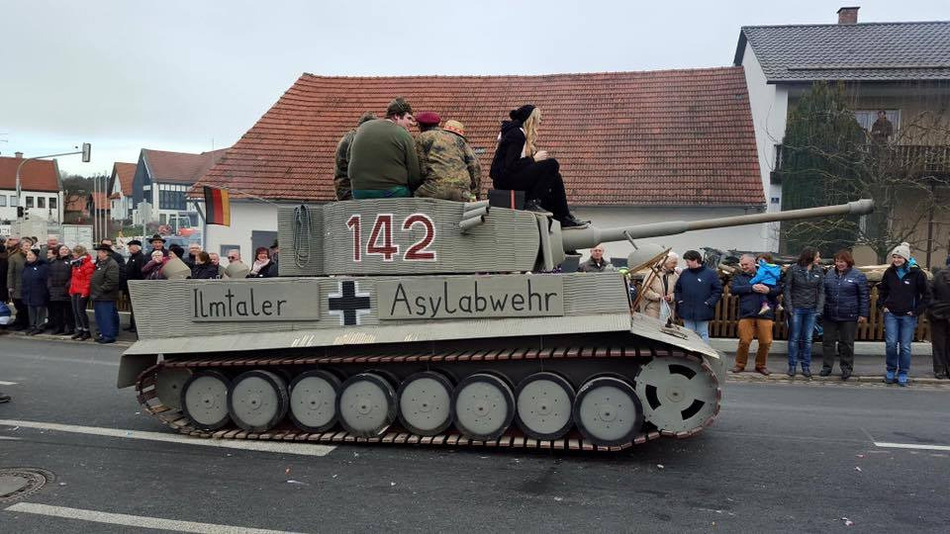 Tiger Tank themed parade float causes controversy – Tank and AFV News