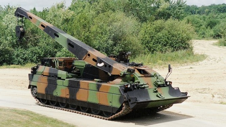 2016 April – Tank and AFV News