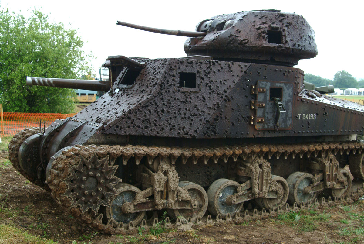Photo of the Day: M3 Grant with just a bit of damage – Tank and AFV News